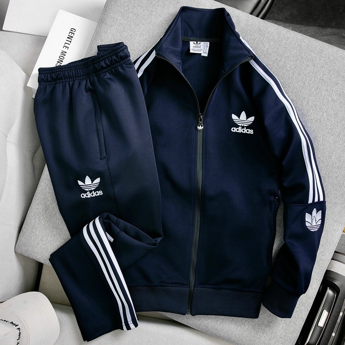 Set quần áo thể thao nam Adidas