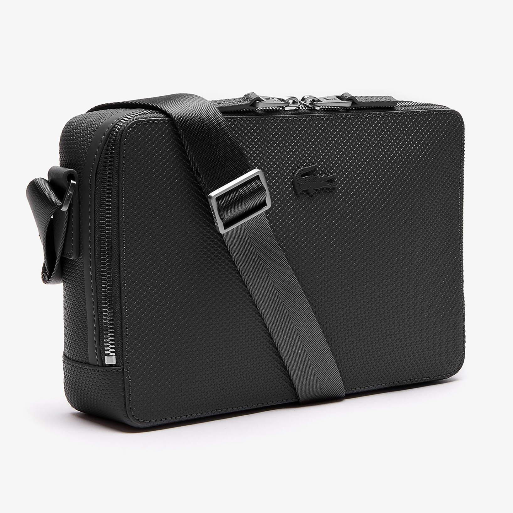 Túi đeo chéo nam Lacoste da sần Men Chantaco Matte Stitched Leather ...